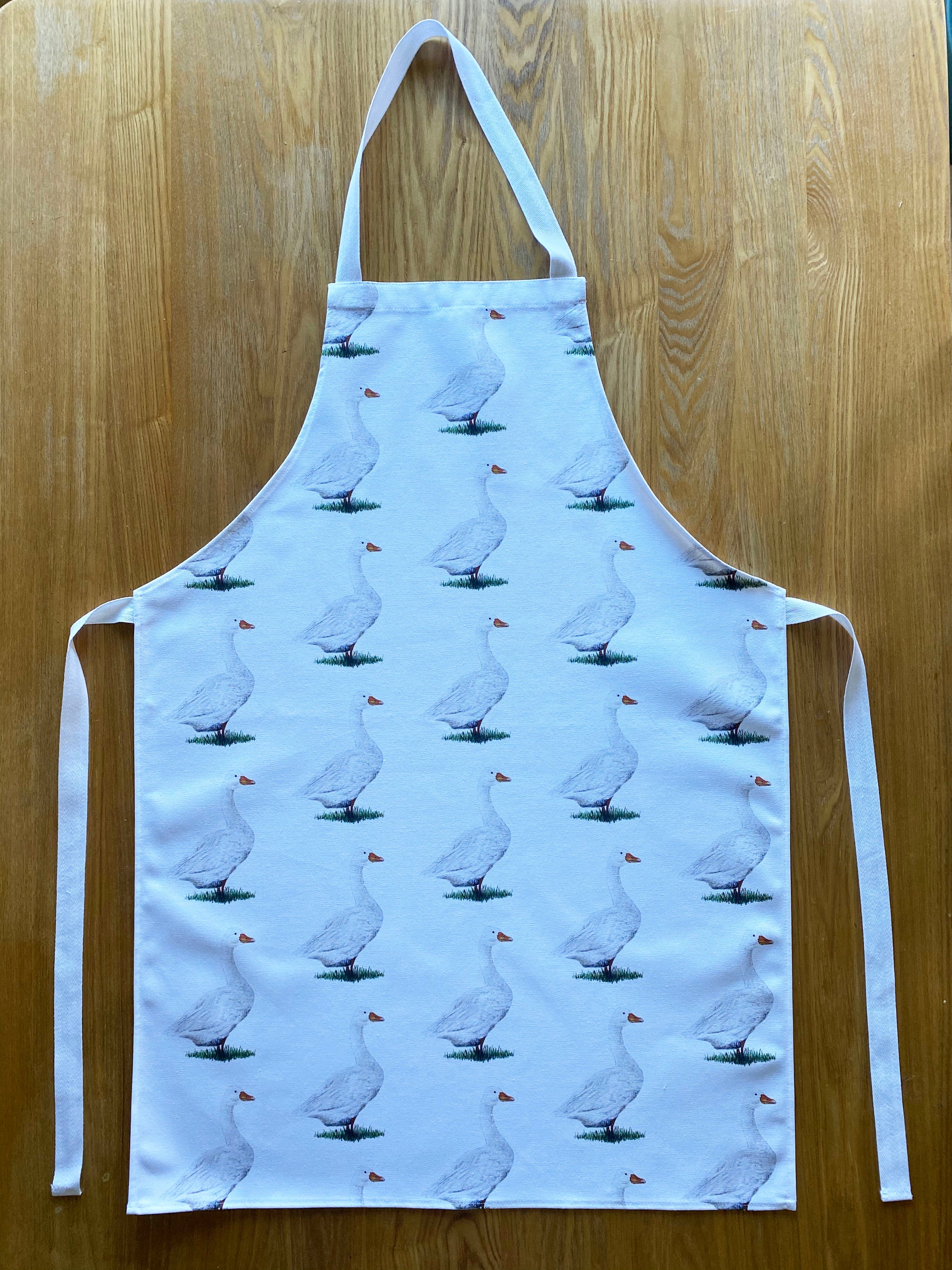 Goose Apron – Jolly Wild